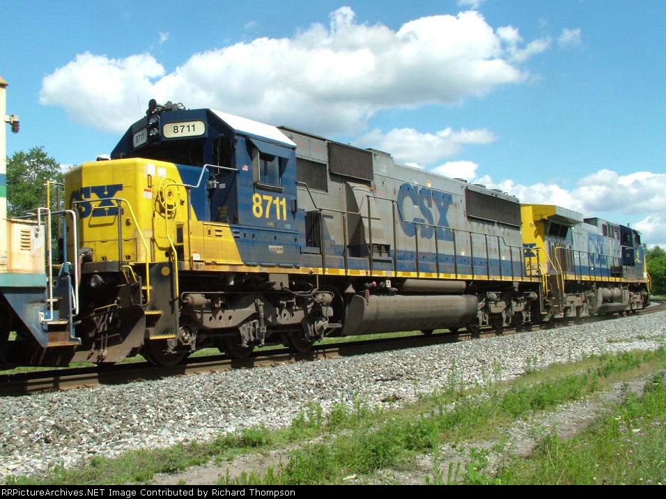 CSX 8711